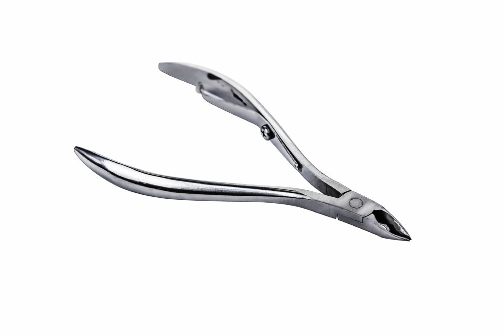 Groovy Stainless Steel Cuticle Nipper - The Groovy Shop PH
