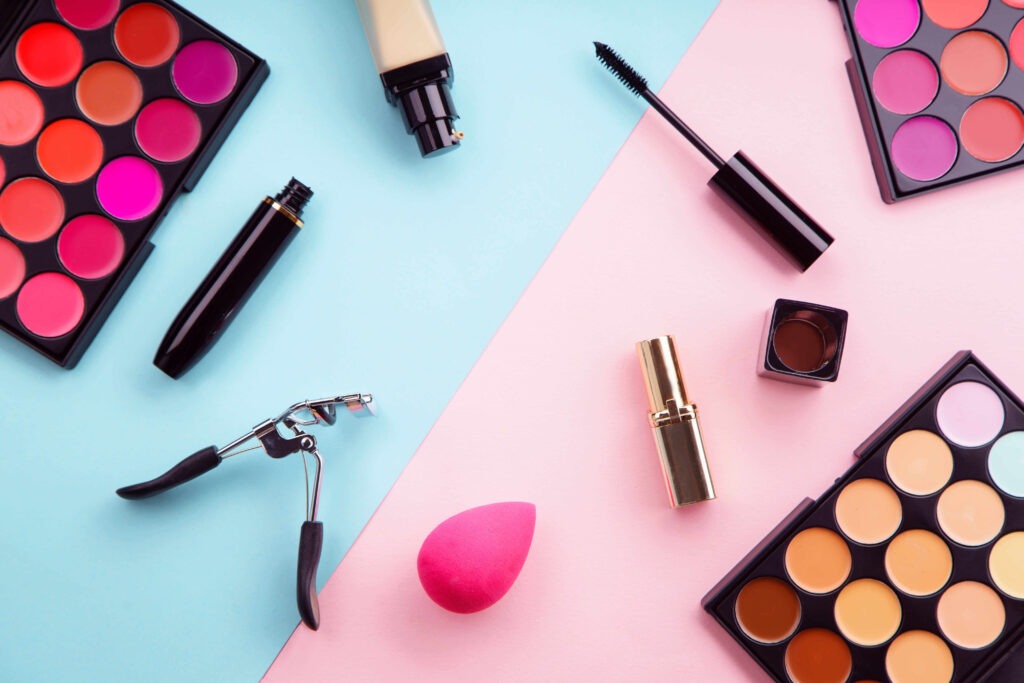 Make-Up Mates - The Groovy Shop PH